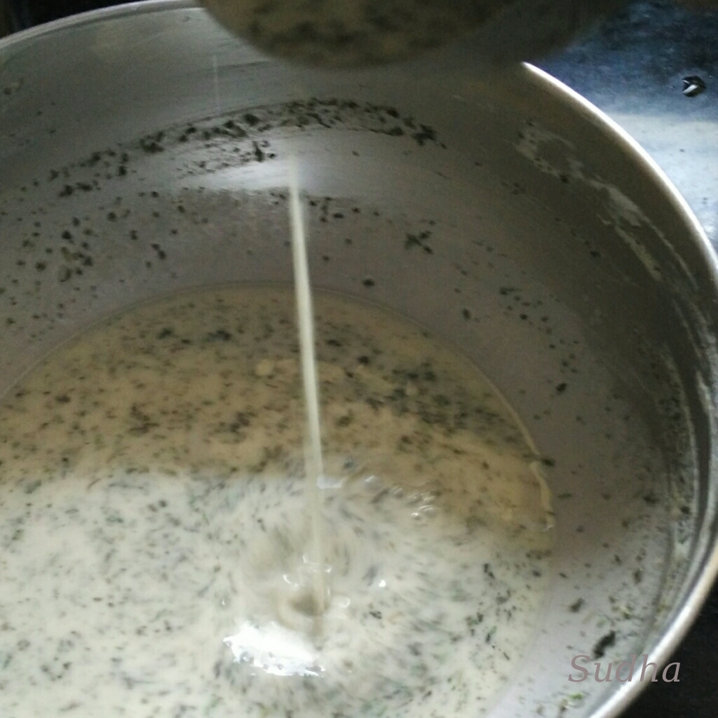 Kasuri Methi Ghavan (कसुरी मेथी घावन) – Rice flour crepe with dried ...