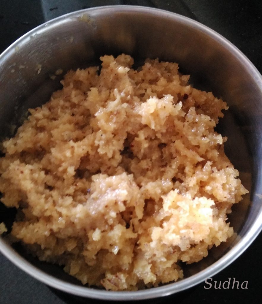 Patole (पातोळे) – Rice Dumplings Steamed in Turmeric leaves | My Family ...