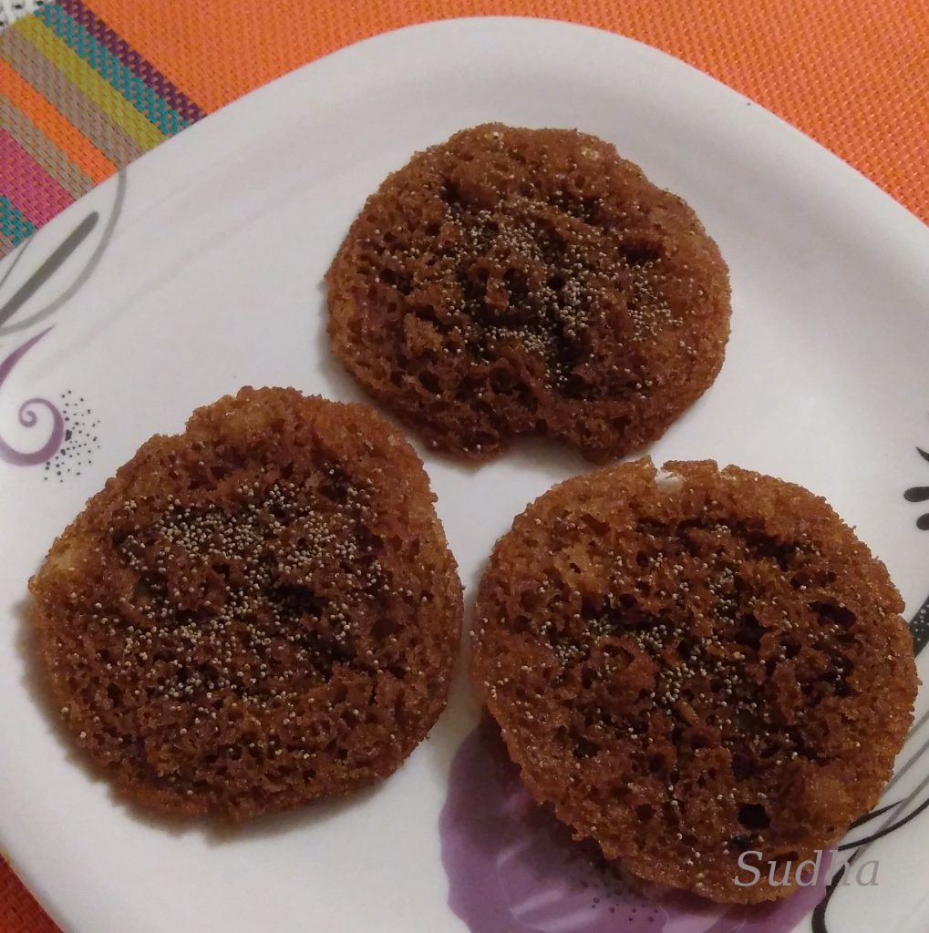 Anarase ((अनरसे) – Maharashtrian Specialty Sweet Crispy Indian Pastry ...