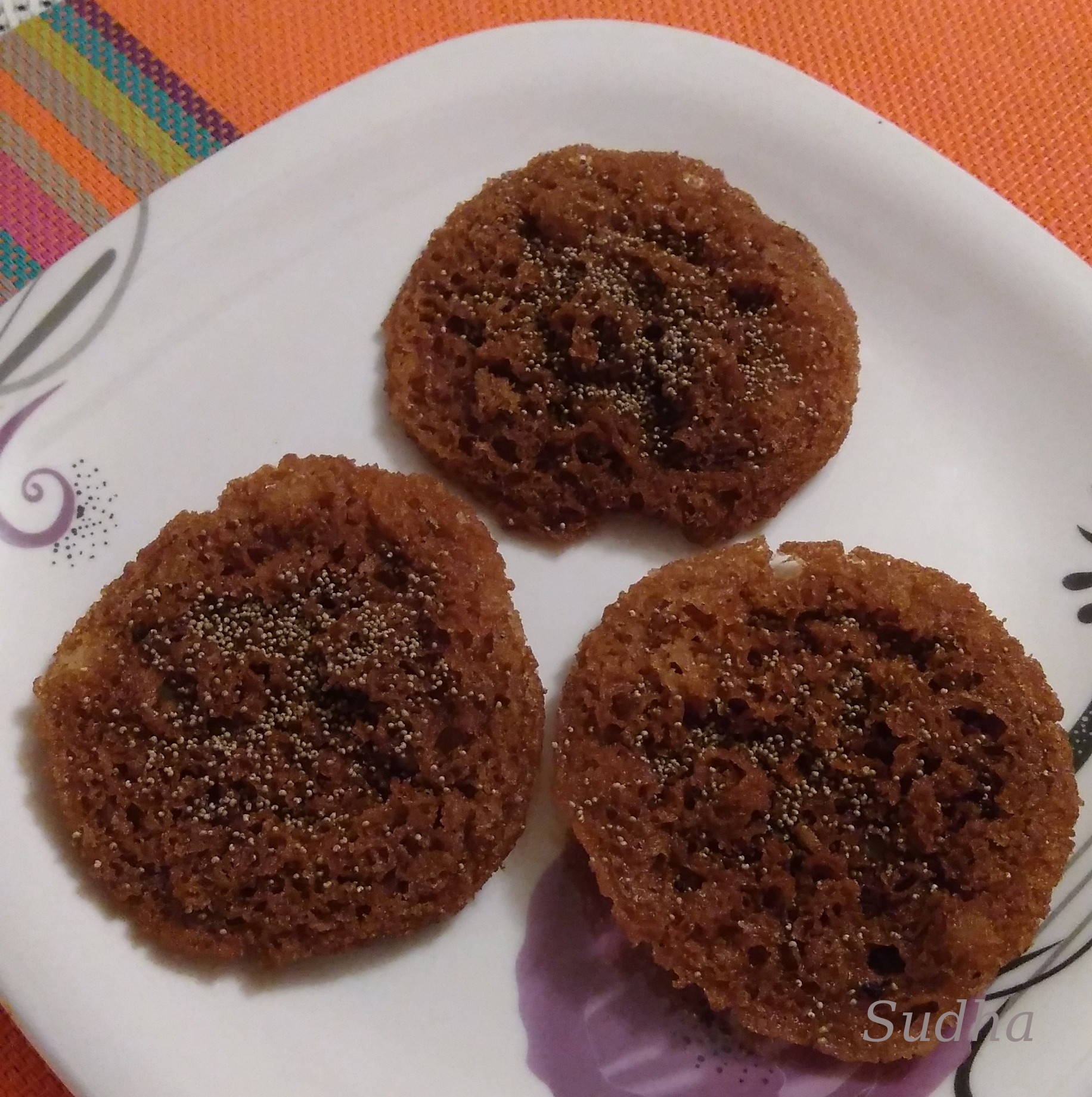 Anarase ((अनरसे) – Maharashtrian Specialty Sweet Crispy Indian Pastry ...