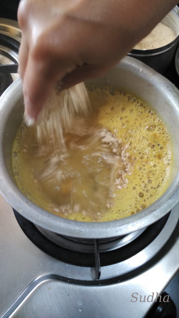 Kulith Pithale (कुळथाचे पिठलं / पिठी) - Delicious Maharashtrian curry ...