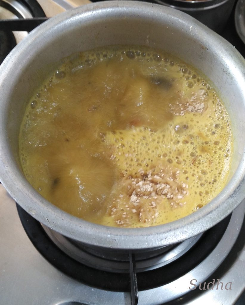 Kulith Pithale (कुळथाचे पिठलं / पिठी) - Delicious Maharashtrian curry ...