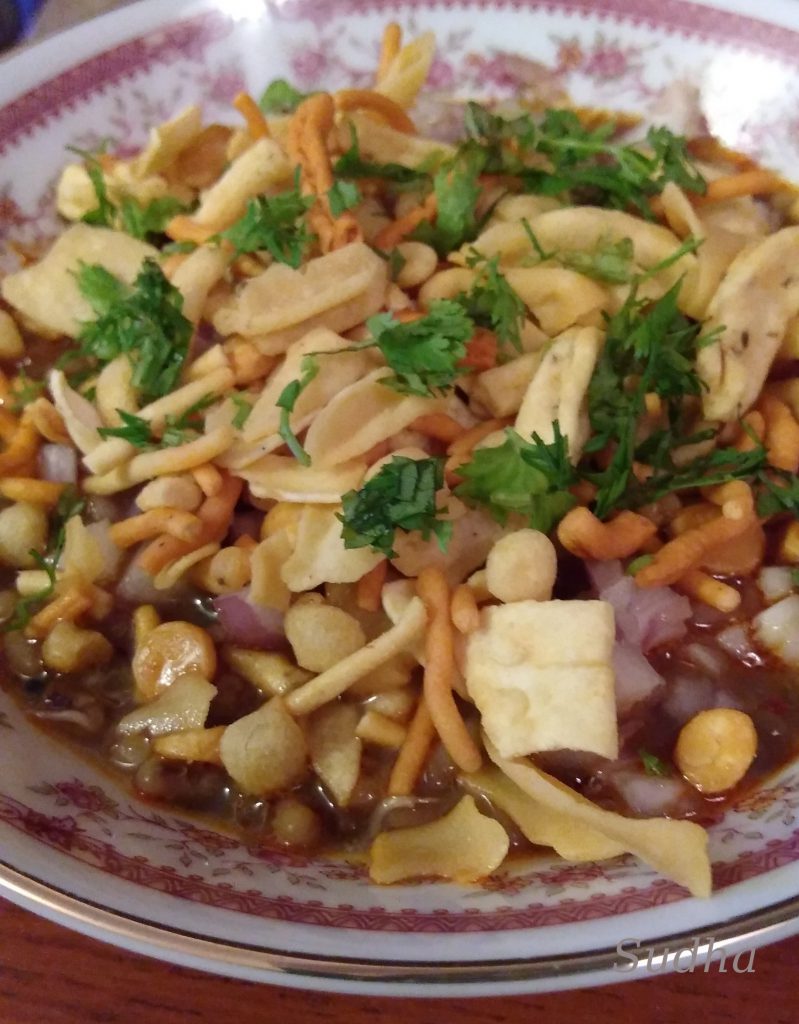 Misal – Maharashtrian Specialty Yummy Snack | My Family Recipes