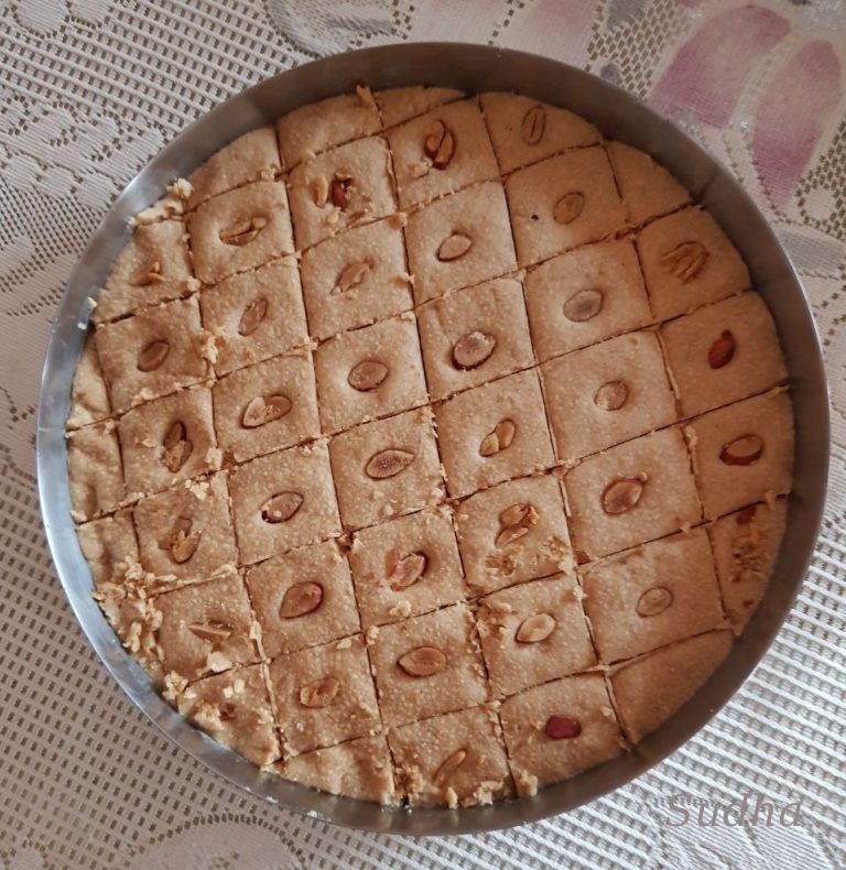 Sakharparyachya Vadya - साखरपाऱ्याच्या वड्या (Oven Roasted Wheat Flour ...