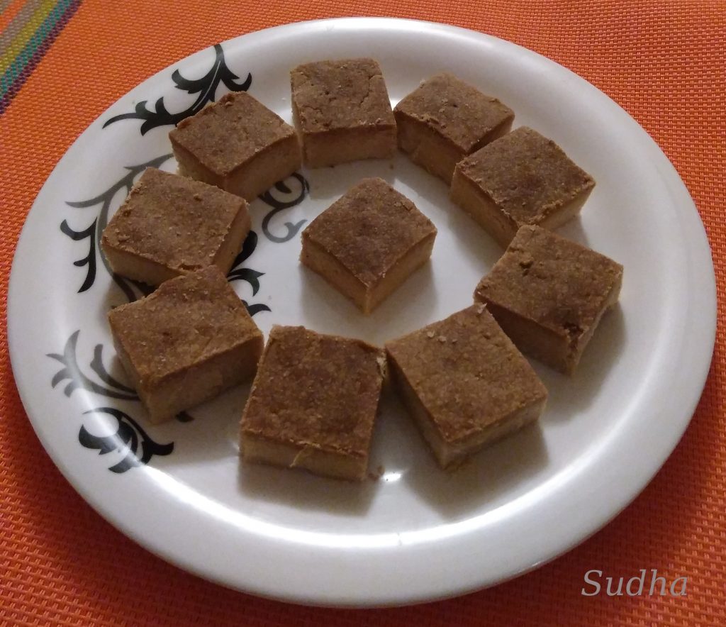 Sakharparyachya Vadya - साखरपाऱ्याच्या वड्या (Oven Roasted Wheat Flour ...