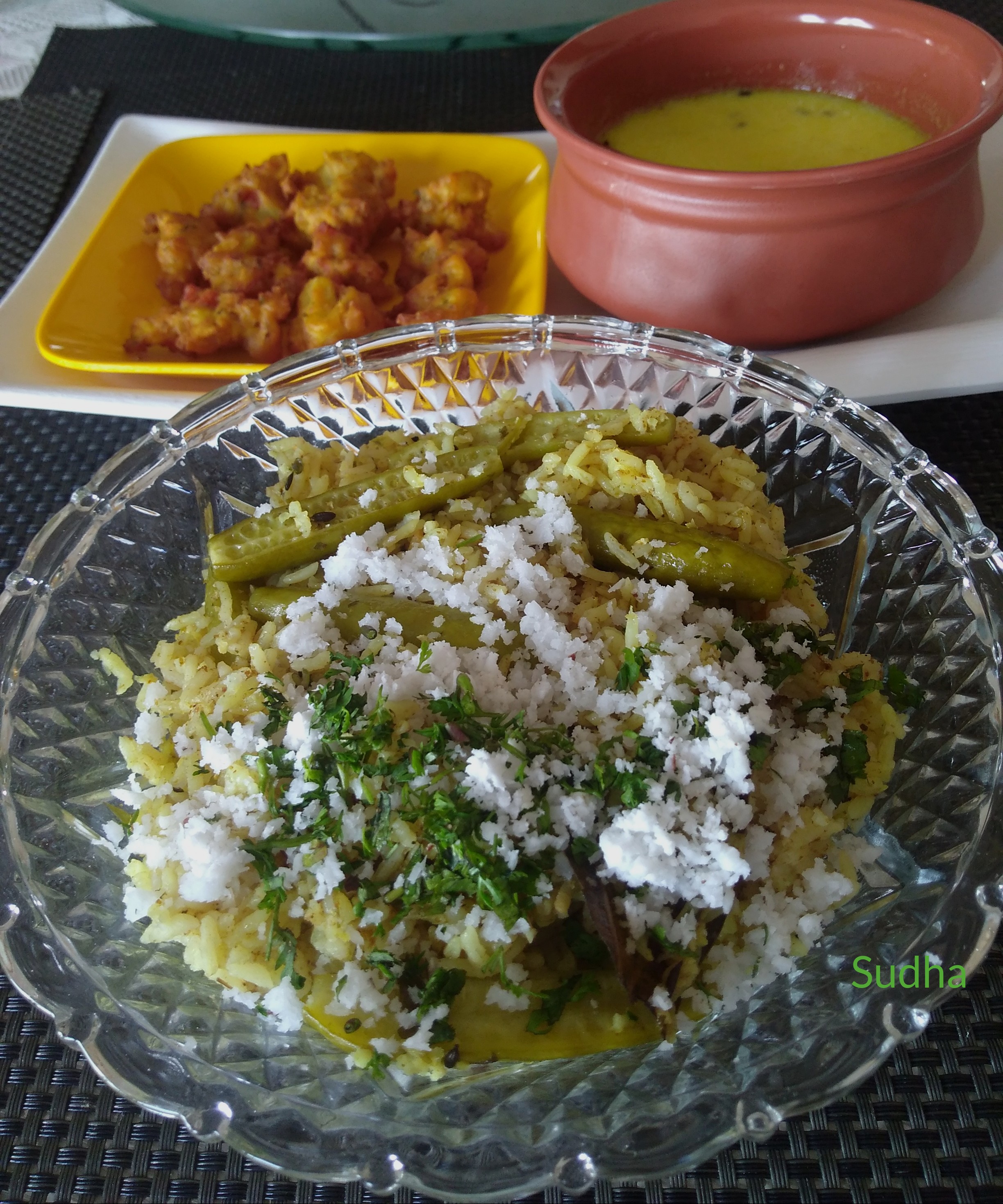 Tondli Bhaat (तोंडली भात)– Maharashtrian Specialty Spiced Rice with Ivy ...