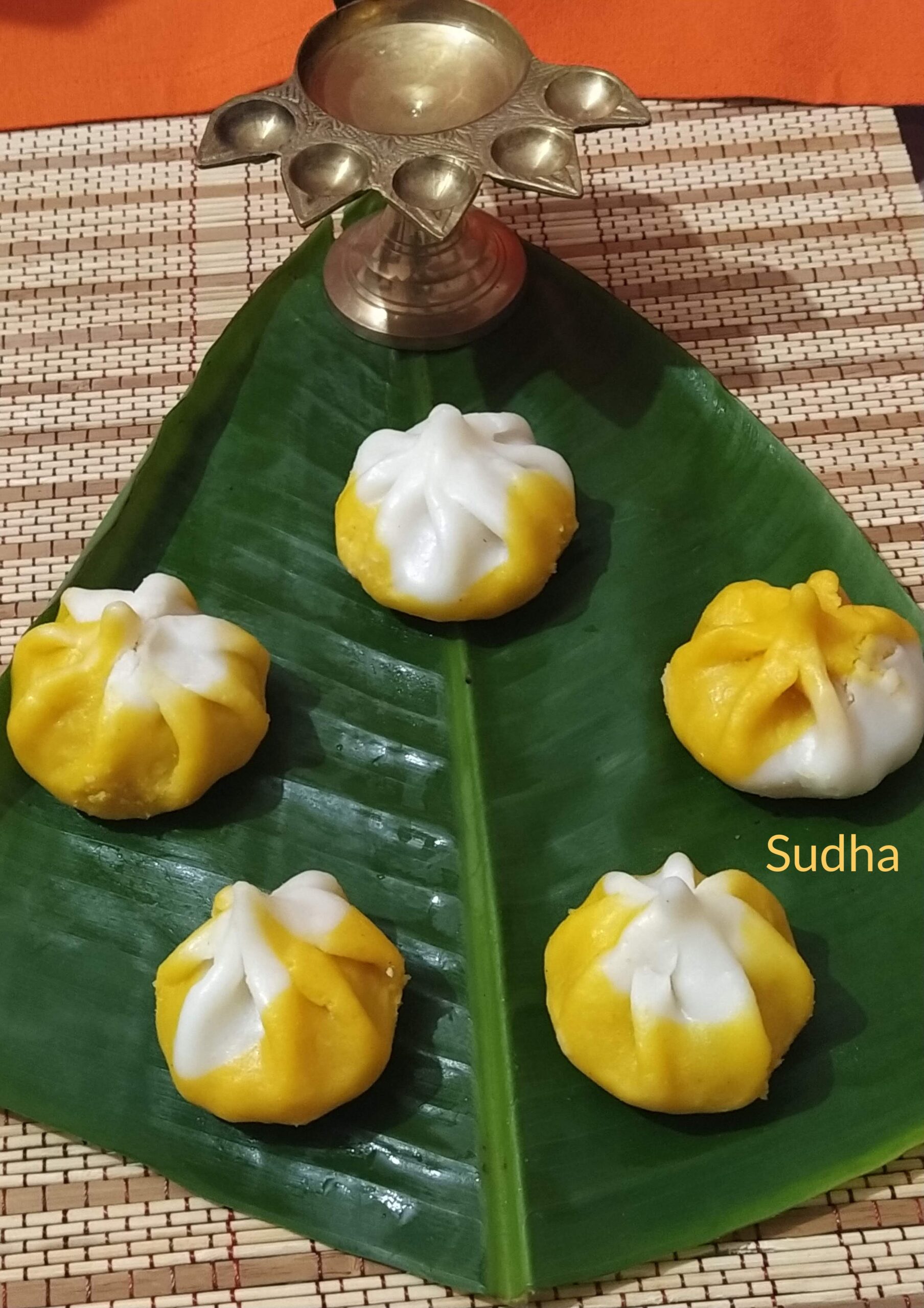 Makyache Modak ( मक्याचे मोदक ) - Sweet Corn Steamed Dumplings | My ...