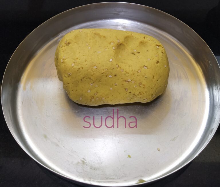 Bhajanichi Chakali (भाजणीची चकली) - Popular Maharashtrian Snack | My ...