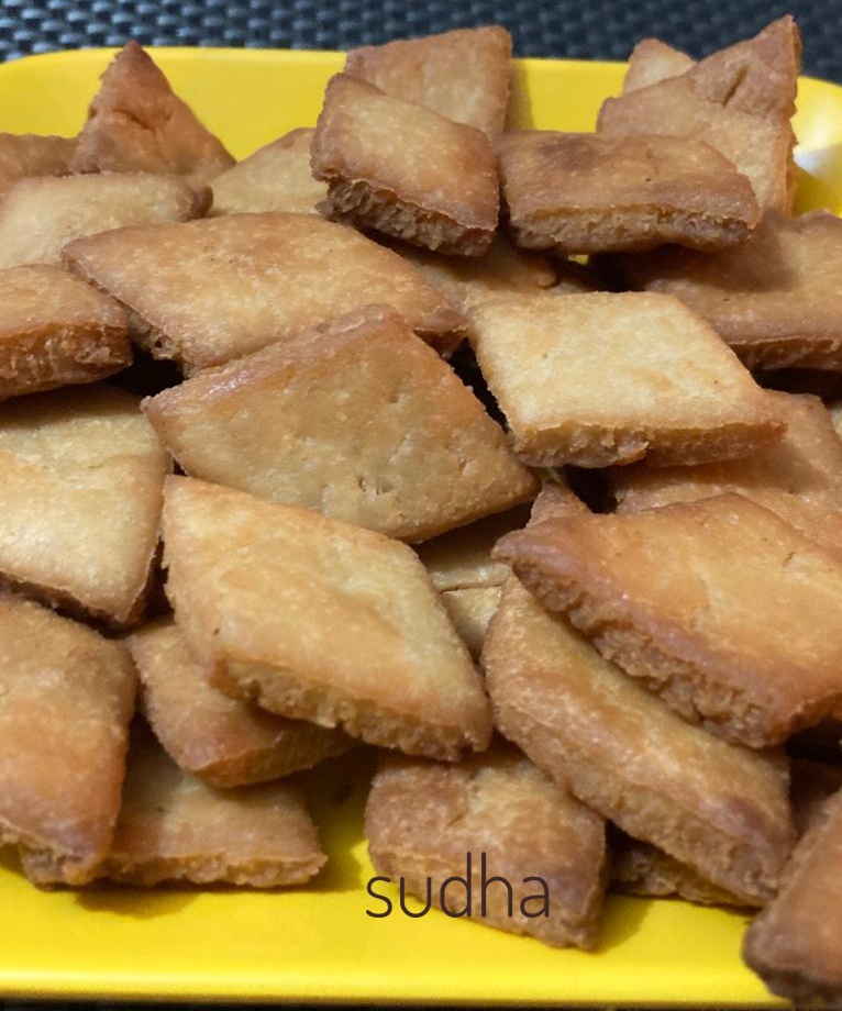 Shankarpale (शंकरपाळे) – Traditional Indian Snack (Shakkar Pare) | My ...
