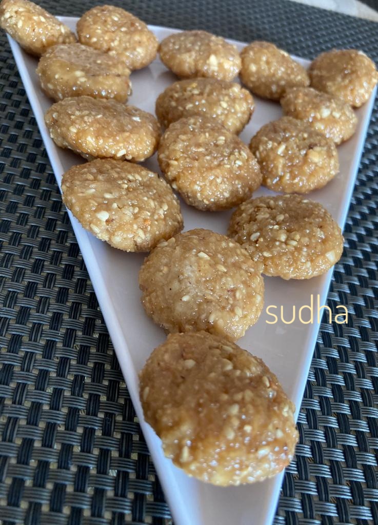 Khatkhate (खटखटे) - Goan Coconut Candy – With Jaggery | My Family Recipes