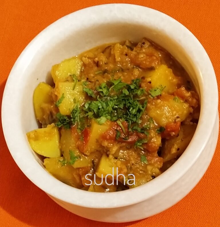Tomato Batata Rassa (टोमॅटो बटाटा रस्सा) – Tomato Potato Subji | My ...