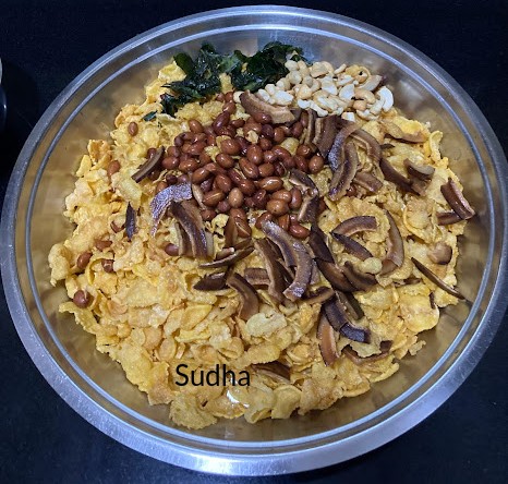 Makyacha Chivada (मक्याचा चिवडा) – Corn Chivada – Crispy Chivada using ...